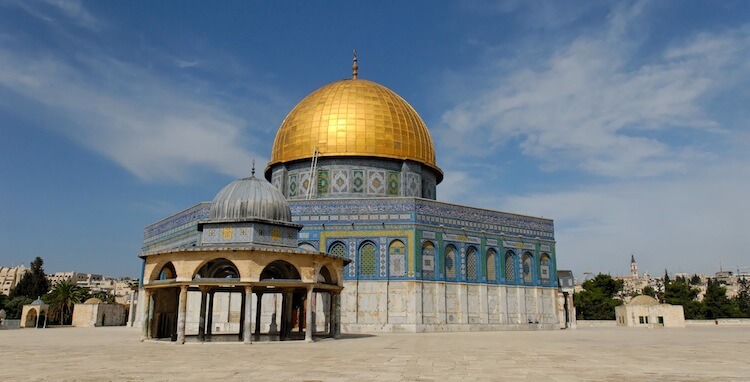 How to Take a Virtual Tour of Jerusalem Using Google Maps